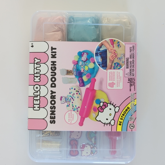 Hello Kitty | Art | Nwt Hello Kitty Sensory Dough Kit | Poshmark